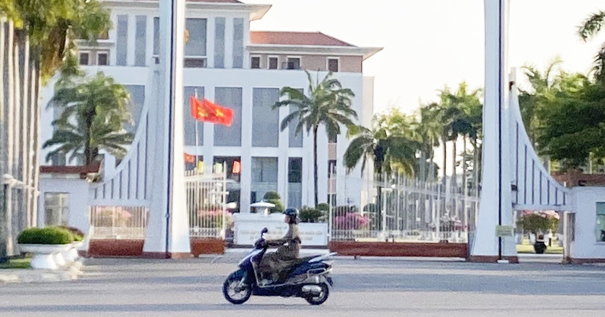 Quảng Nam sẽ sắp xếp, hợp nhất những sở nào, tên gọi mới ra sao? - Tuổi ...