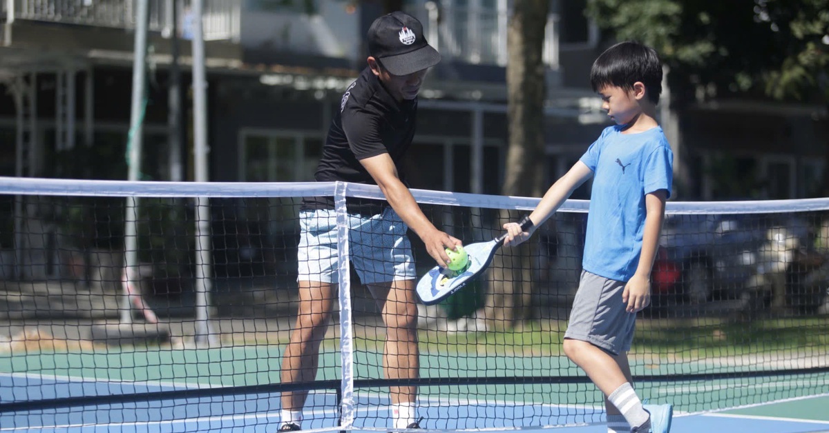 Từ vài chục ngàn đến gần chục triệu, thị trường đồ chơi môn pickleball như tôm tươi - Tuổi Trẻ ...