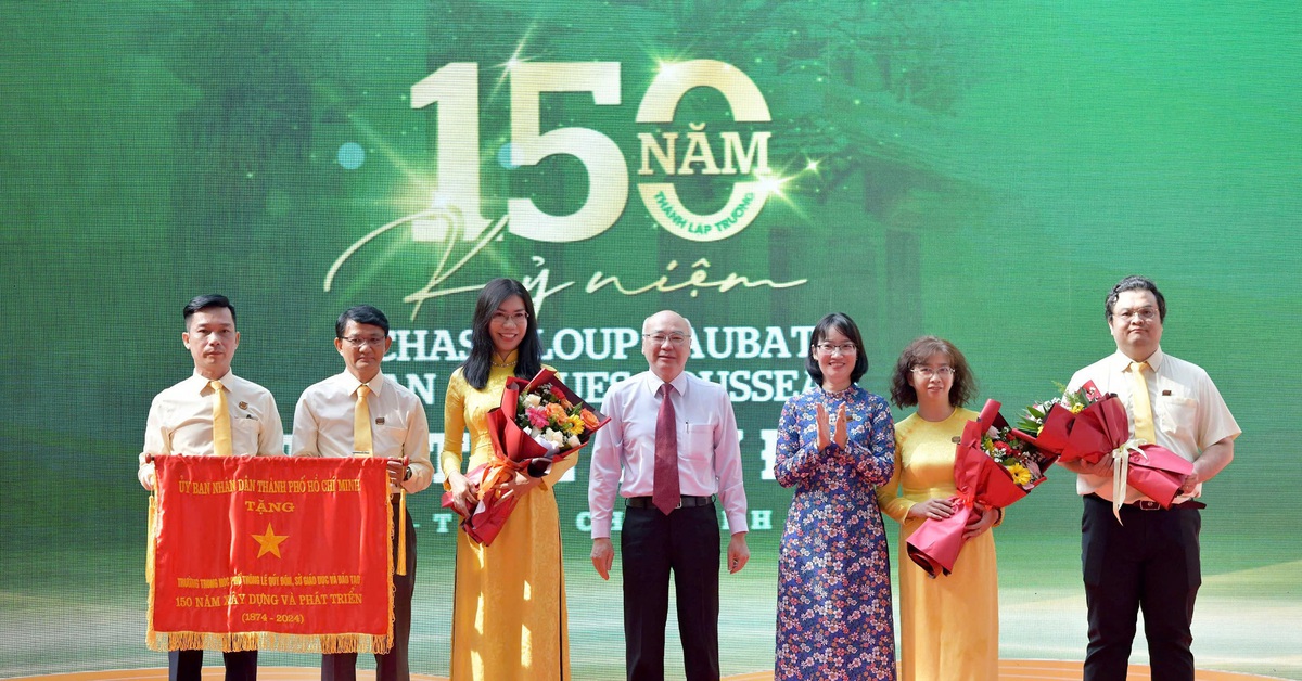 Trường THPT Lê Quý Đôn, TP.HCM kỷ niệm 150 năm thành lập - Tuổi Trẻ Online