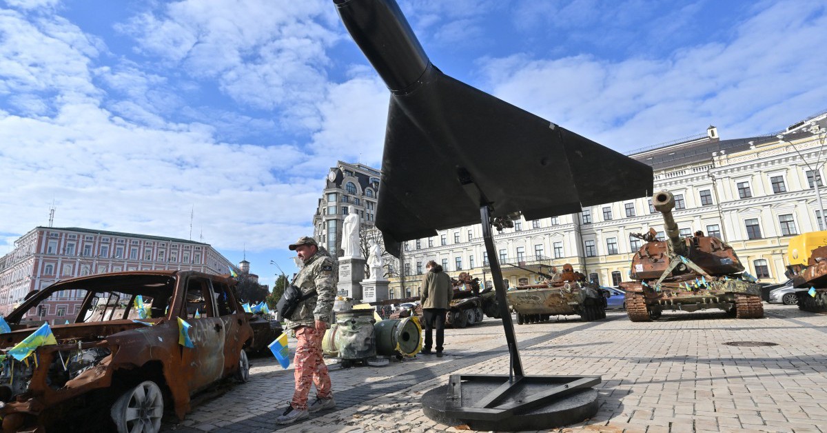 Nga nâng cấp drone Shahed với camera sau để đối phó drone đánh chặn của ...