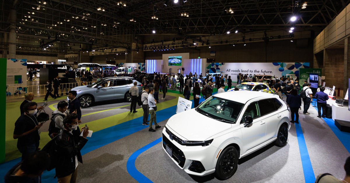 Dạo quanh Japan Mobility Show 2025: Đủ phương tiện trên trời dưới biển ...