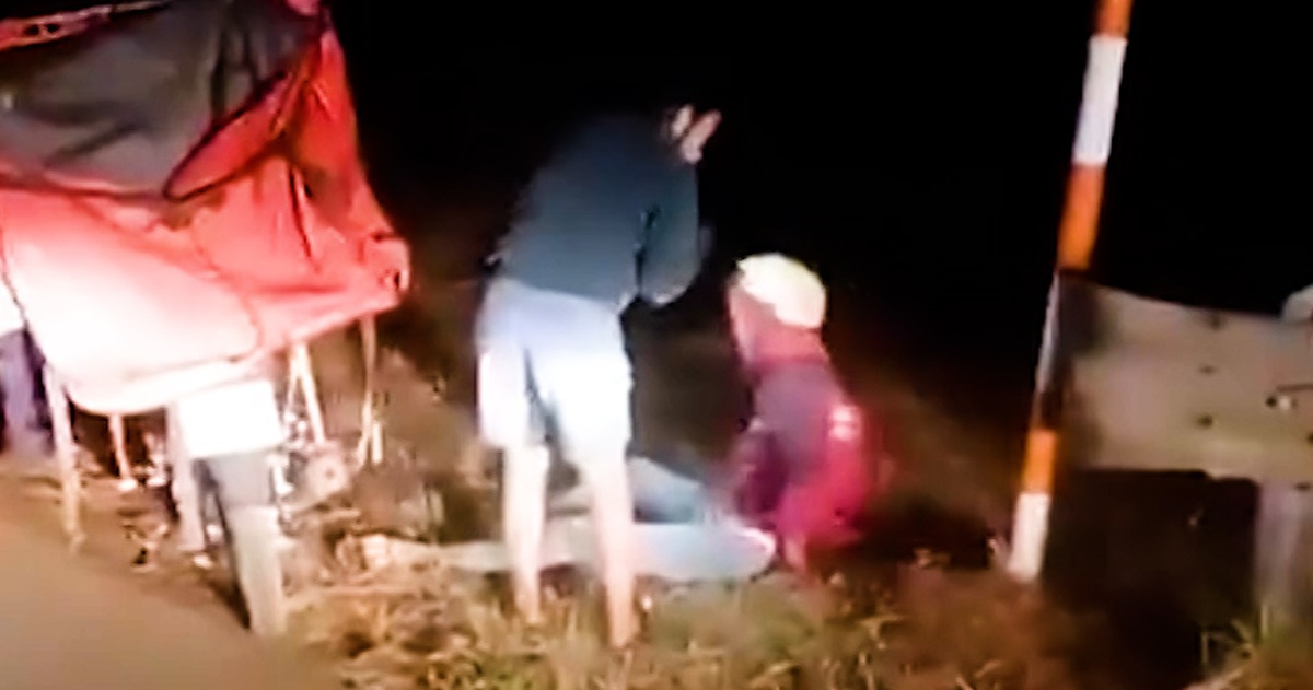 'Sợ vợ la mắng' vì xài quá mức, shipper tạo hiện trường giả bị cướp 17 ...