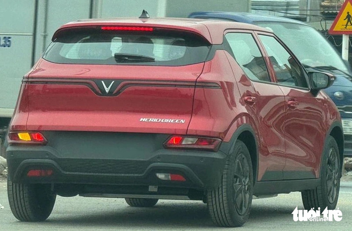 Bắt gặp VinFast Herio Green trên phố: Giống VF 5, chỉ khác vài chi tiết ...