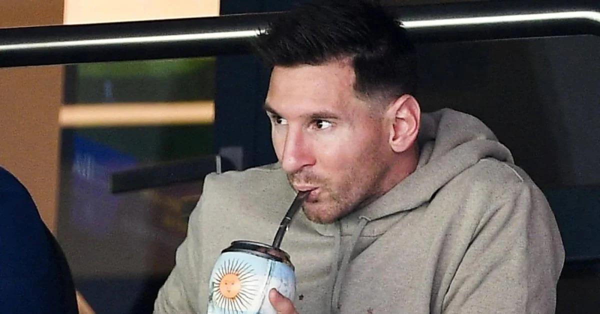 Bí quyết của Messi: Uống trà yerba mate - Tuổi Trẻ Online