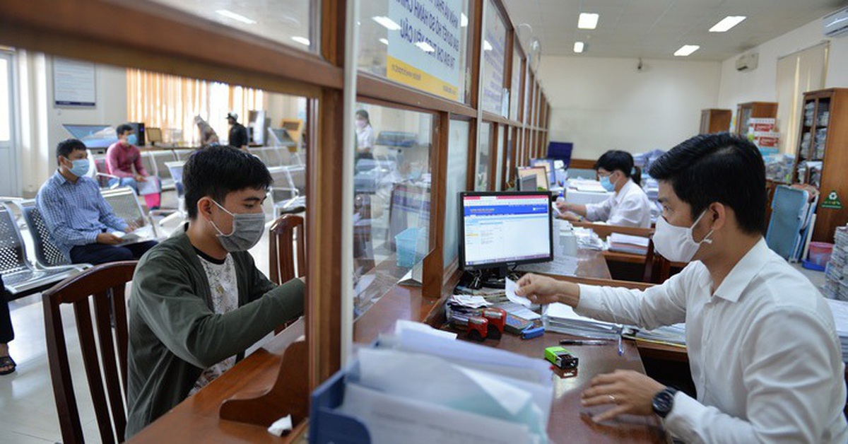 Chủ tịch UBND TP.HCM: Đẩy mạnh tiếp nhận hồ sơ không phụ thuộc địa giới ...