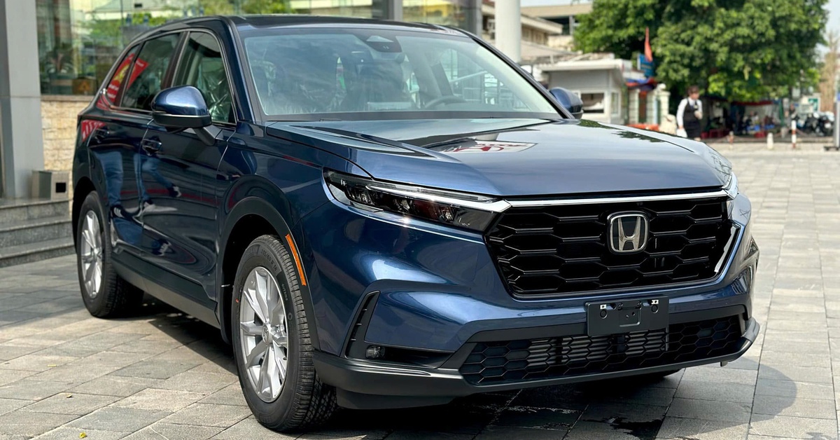 Tin tức giá xe: Honda CR-V giảm giá 100 triệu đồng tại đại lý - Tuổi Trẻ Online