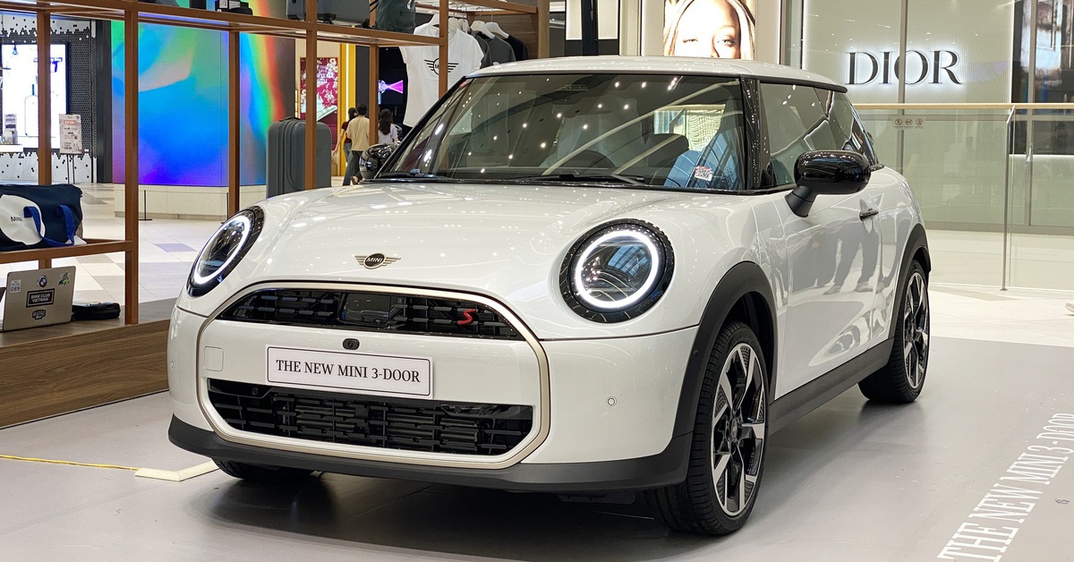 MINI Cooper 2025 ra mắt Việt Nam: Giá từ 2,099 tỉ đồng, màn tròn đầu ...