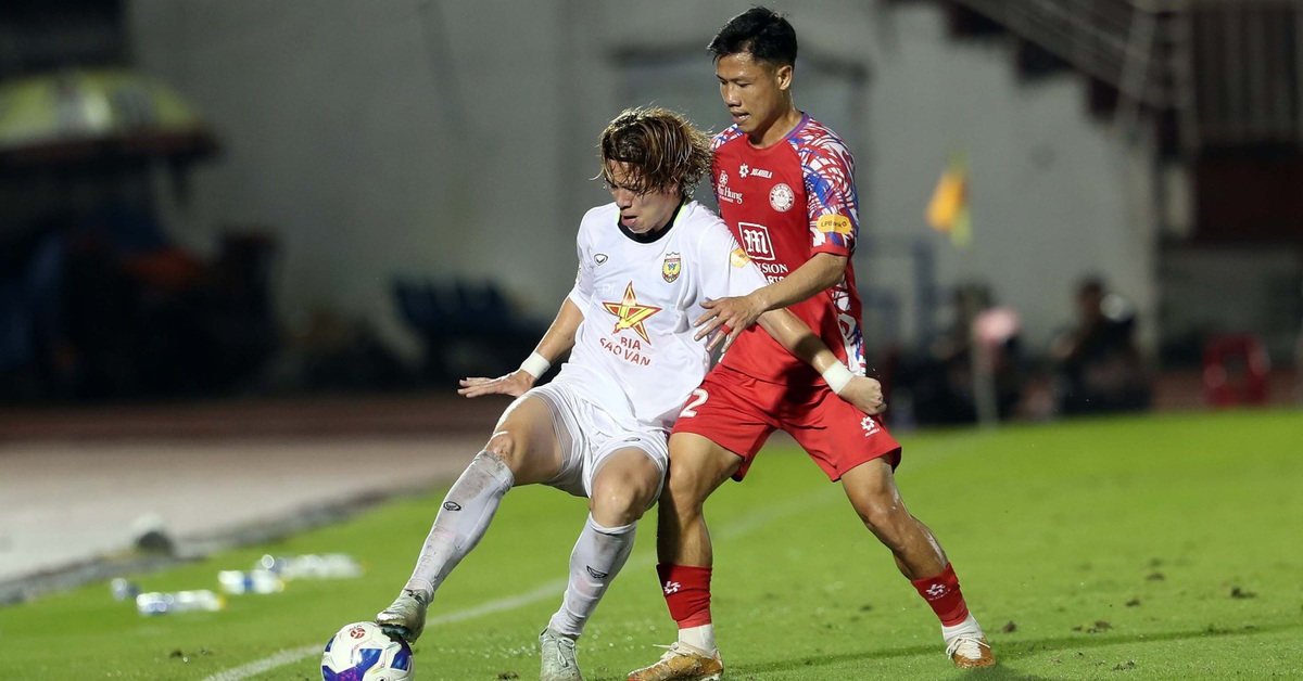 V-League 2024 - 2025: Viktor Lê sẽ làm lu mờ Tiến Linh? - Tuổi Trẻ Online