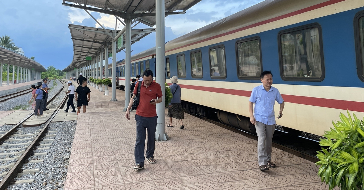 Tàu hỏa Đông Hà - Đồng Hới chạy từ 1-7, giá vé 105.000/lượt, giảm 25% ...