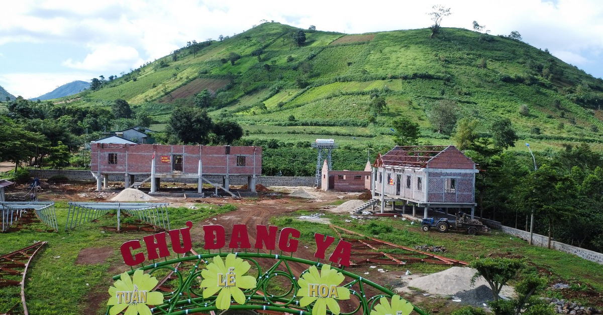 Xây nhà rông bê tông chắn núi lửa Chư Đăng Ya: Nguyên chủ tịch huyện ...