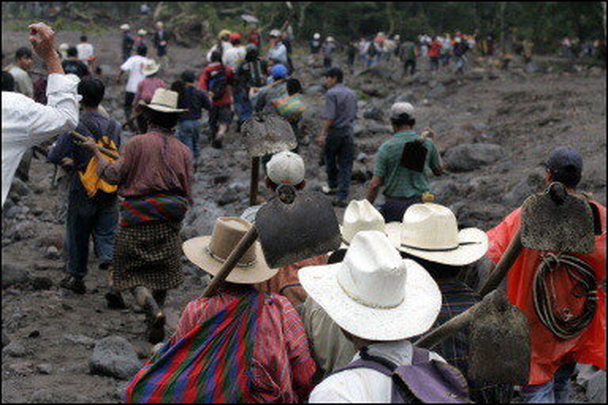 Hậu bão Stan tại Guatemala: hơn 1.400 người mất tích - Tuổi Trẻ Online