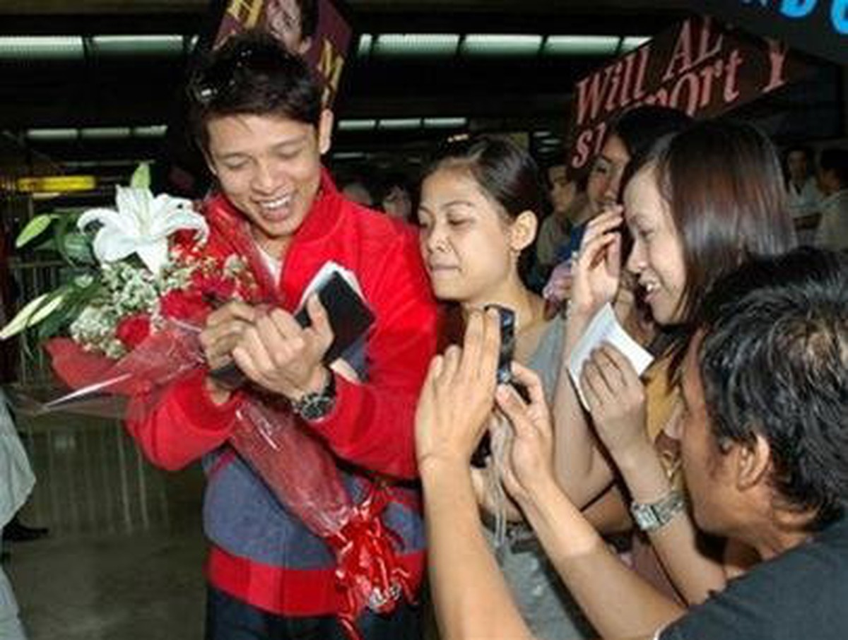 Hady Mirza của Singapore đăng quang Asian Idol - Tuổi Trẻ Online