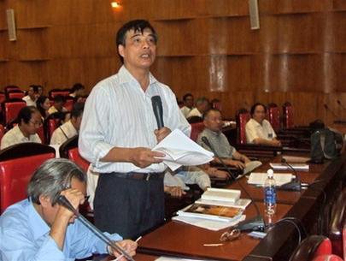 Khai thác quặng bôxit ở Tây Nguyên: Nhiều nguy cơ, chưa có giải pháp ...