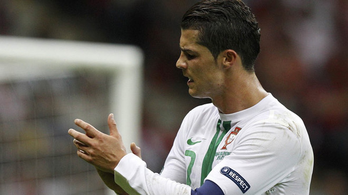 Ronaldo qua mặt Arbeloa? - Tuổi Trẻ Online