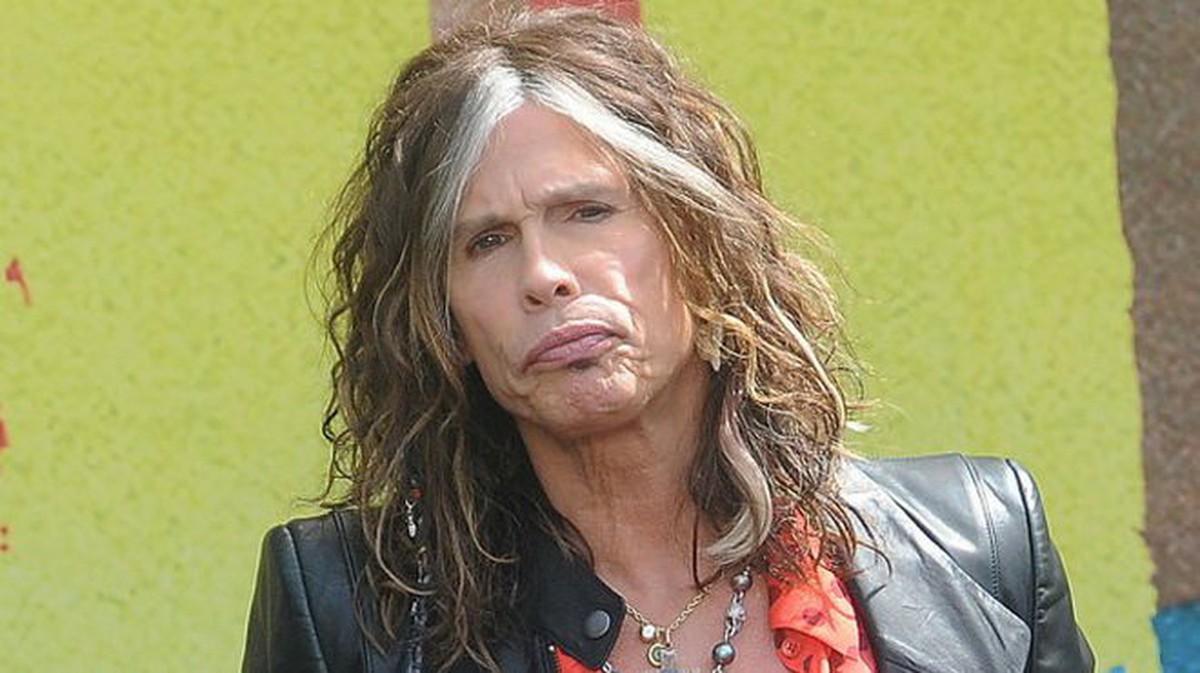 Steven Tyler chia tay "ghế nóng" của American Idol - Tuổi Trẻ Online