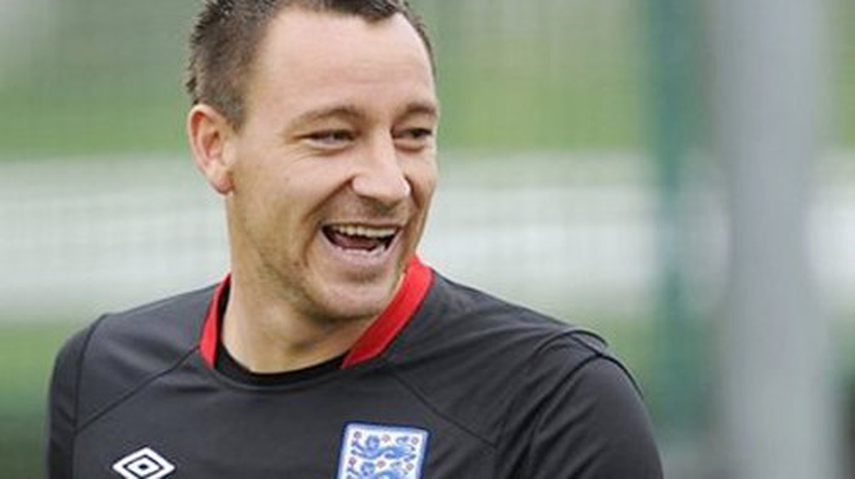 Anh mất Terry trong trận gặp Montenegro - Tuổi Trẻ Online