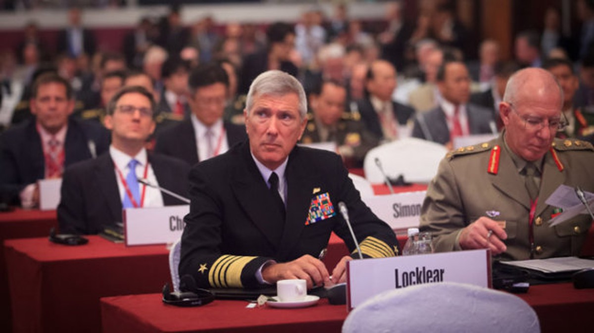 Đô đốc Mỹ Samuel J. Locklear: Trung Quốc phải hành xử chuyên nghiệp ...