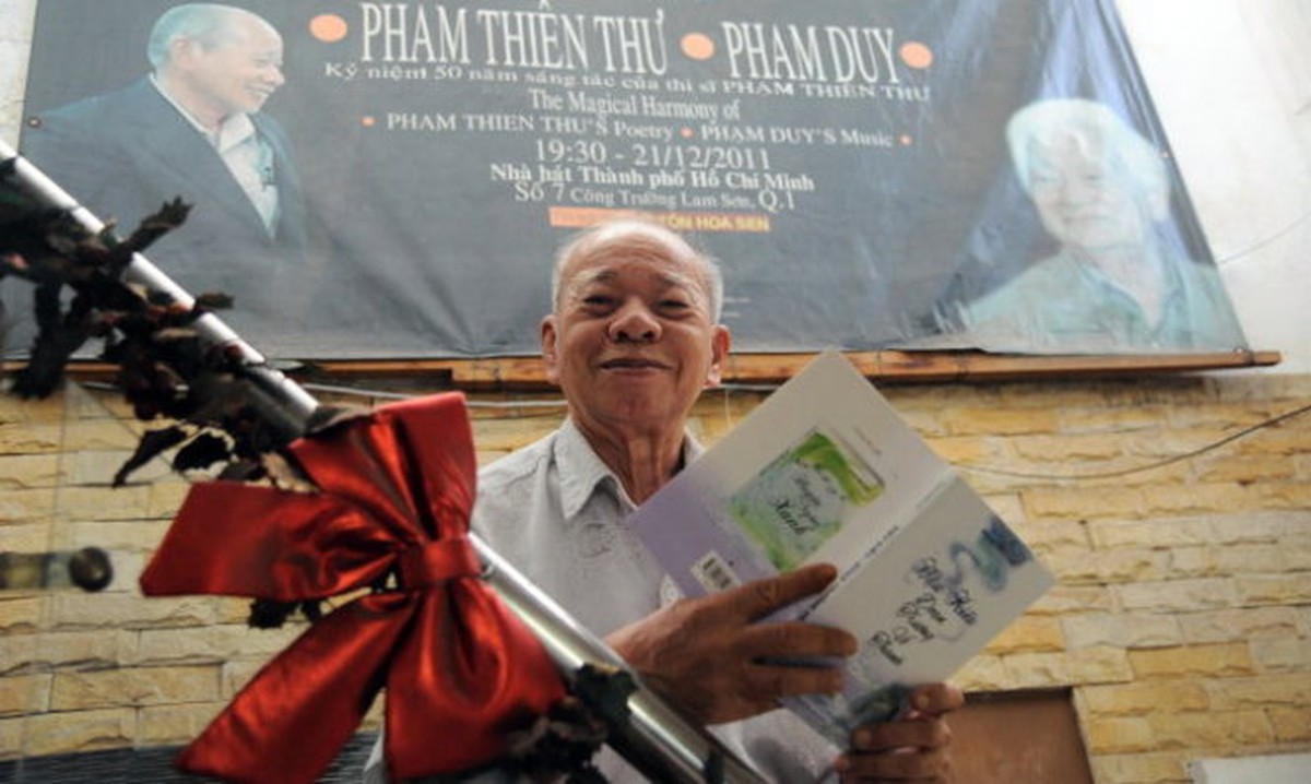 “Động hoa vàng” của Phạm Thiên Thư - Tuổi Trẻ Online