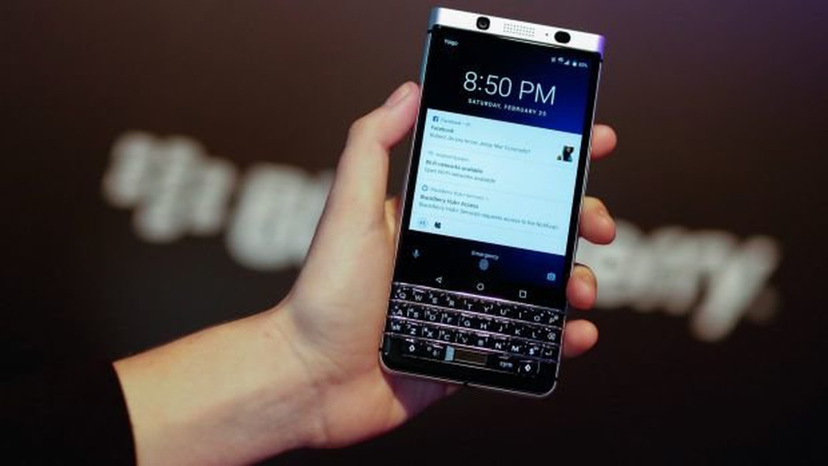 MWC 2017: TCL giới thiệu BlackBerry KeyOne - Tuổi Trẻ Online