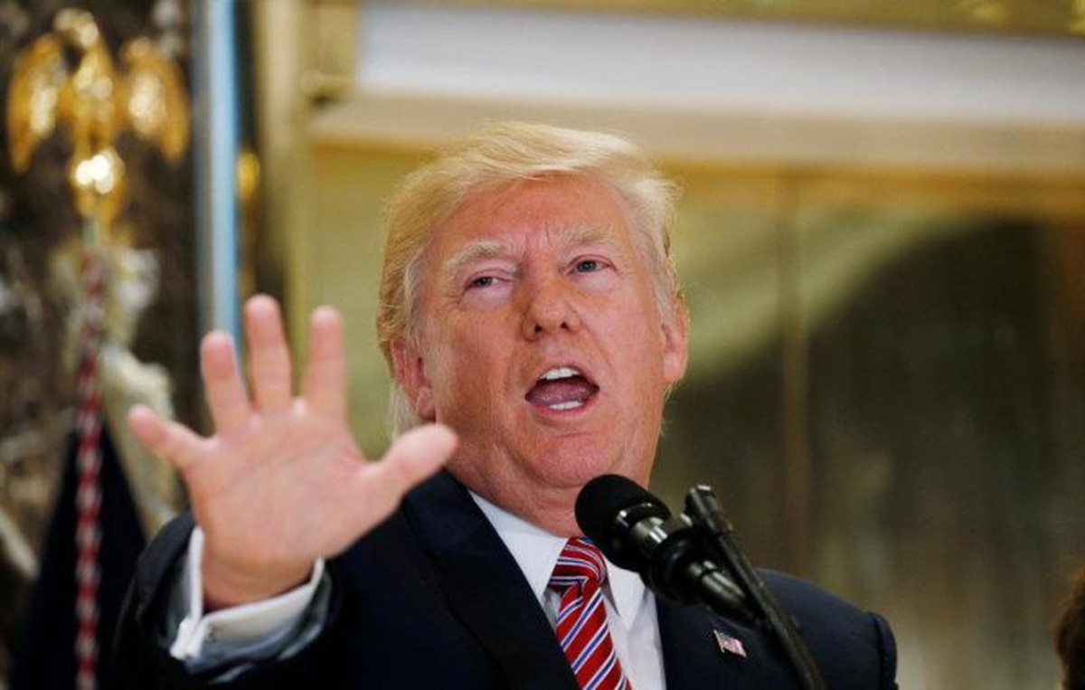 Bạo lực Virginia: Tổng thống Trump đổ lỗi cho cả 2 phe - Tuổi Trẻ Online