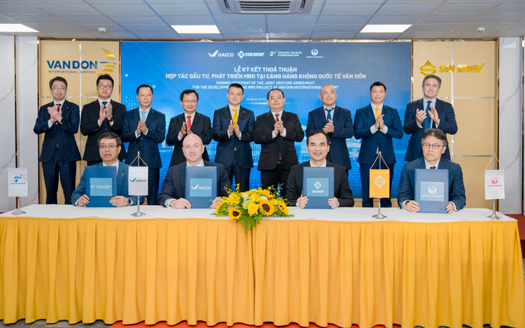 Vietnamese firm partners with 3 global aviation giants to develop ...