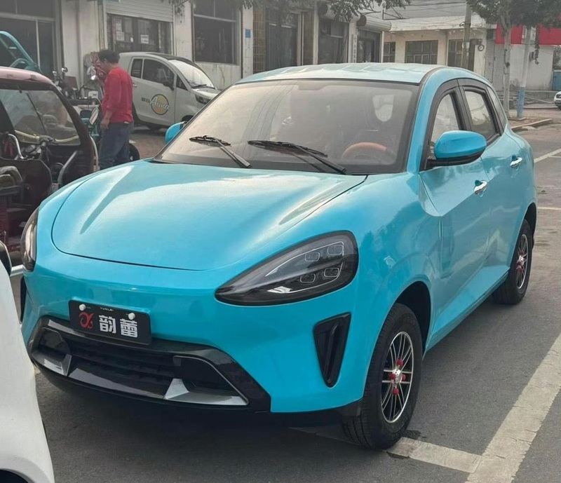 Xe Trung Quốc cũng bị chính người Trung Quốc nhái: Xiaomi SU7 có 'bản ...