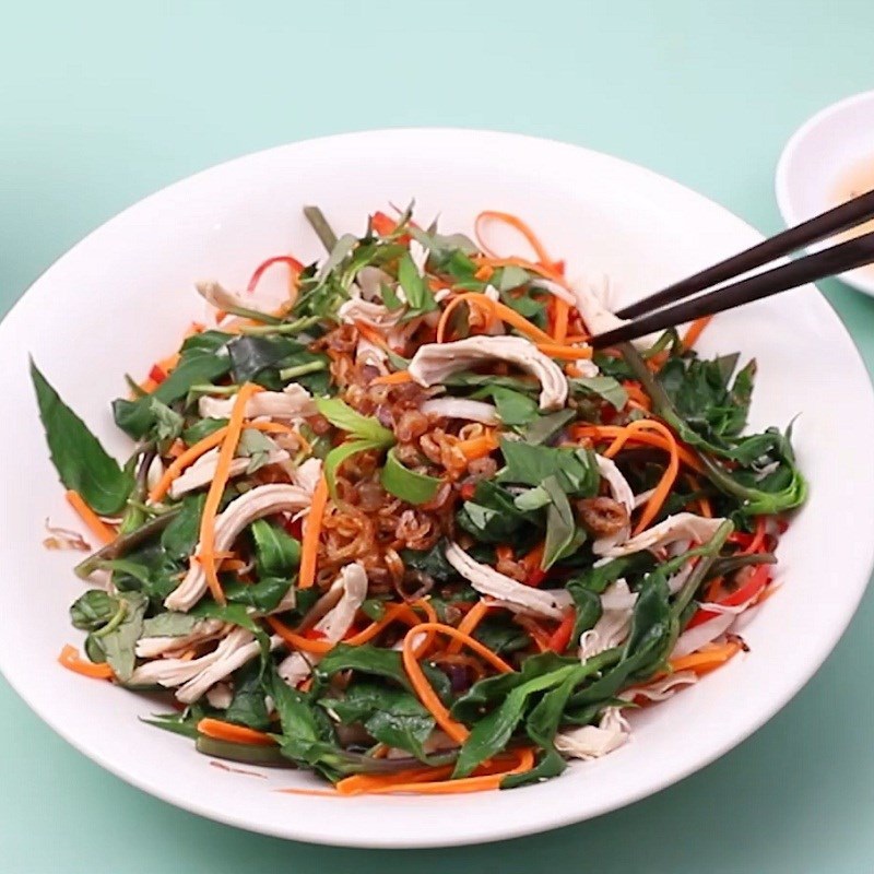 Cây bầu đất: Rau ngon, dược liệu quý chữa bệnh - Tuổi Trẻ Online