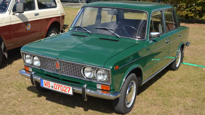 Chuyện ít ai ngờ: Porsche từng làm xe Lada thời kỳ Chiến tranh lạnh ...