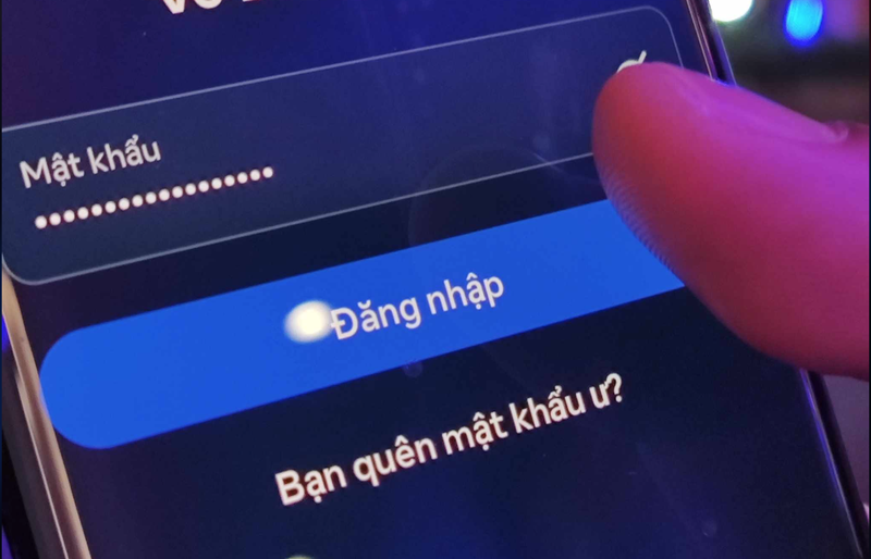 Chuyên gia cảnh báo lừa đảo sau vụ 'sập' Facebook, Meta công bố nguyên ...