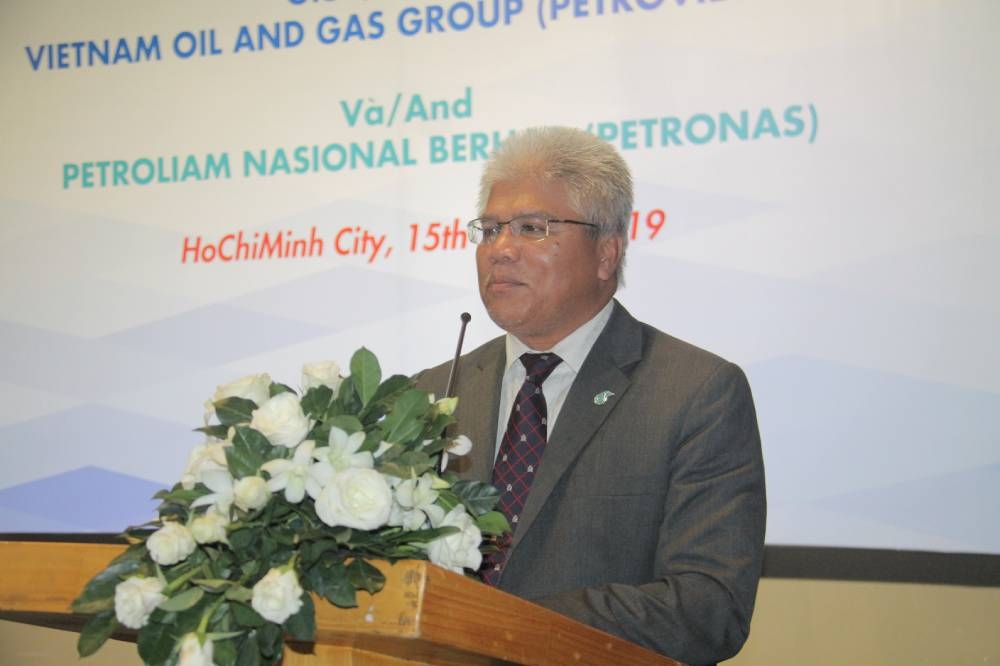 Petrovietnam, Petronas sign head of agreement for additional gas sales