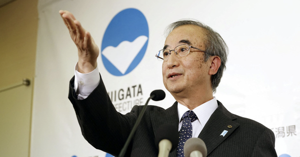 Japan regional governor to approve restart of world's biggest nuclear ...