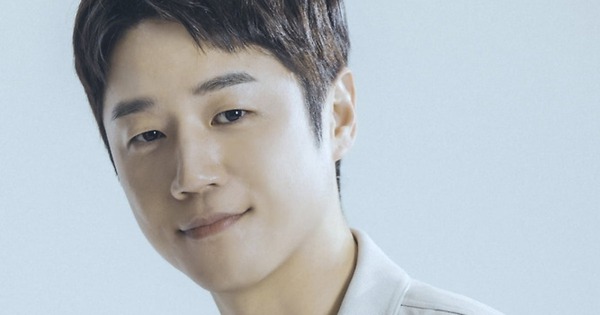 Jung Joon Won bất ngờ trước sự nổi tiếng Resident playbook mang lại ...