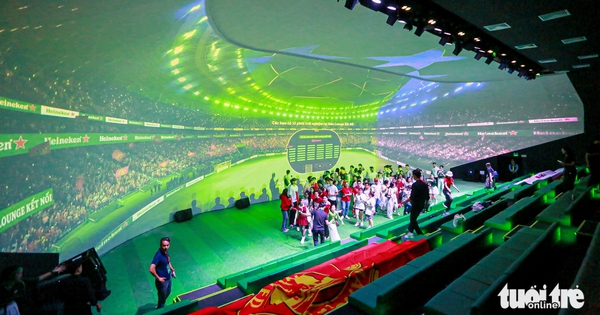 Saigon Riverside Park event brings Champions League atmosphere to Ho ...