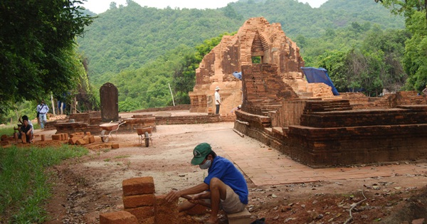 Relic restoration and preservation must go hand in hand