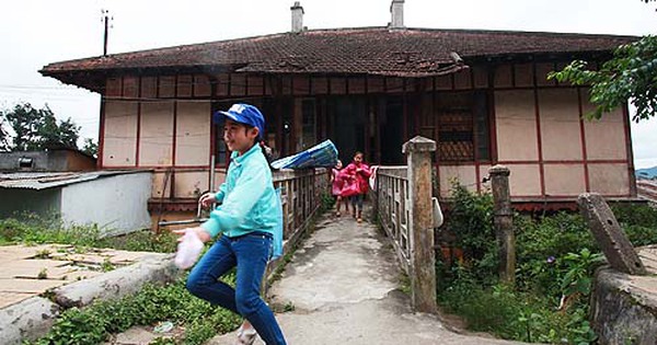 Slums inside French villas in Da Lat