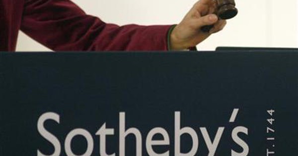 eBay, Sotheby's launch new online auctions platform