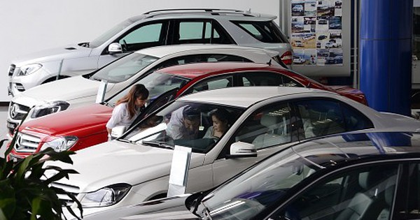 Vietnam may halve prices of small imported cars from 2019