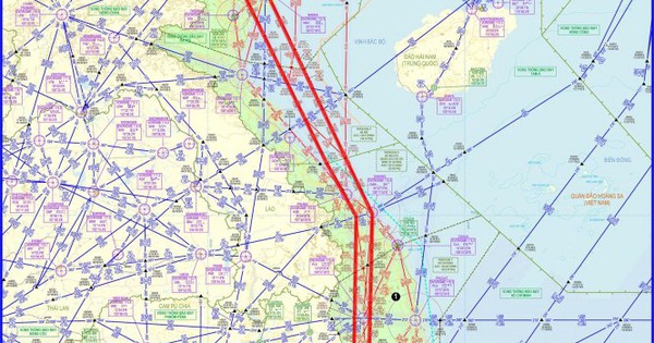 Vietnam opens new north-south express air routes