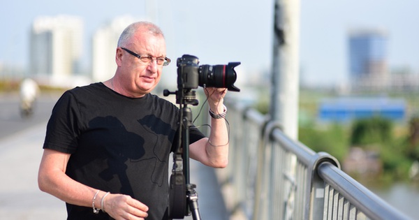 Neil Featherstone and his four books about Vietnam