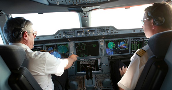 Nine Pakistani pilots in Vietnam have valid licenses, 3 pending ...