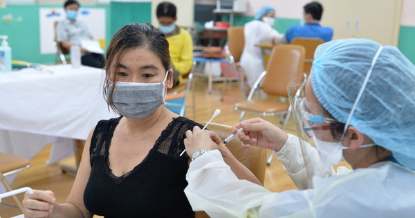S&P raises Vietnam’s credit rating to ‘BB+’ from ‘BB,’ maintains stable ...