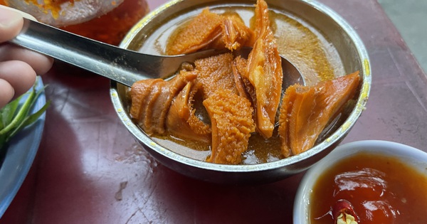 ‘Phá lấu’: The offal food that looks bad but tastes amazing