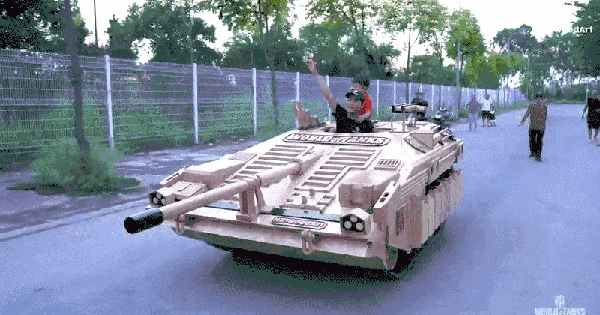 Vietnamese father builds life-sized wooden tank for son
