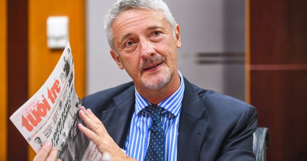 Consul General of Italy Enrico Padula visits Tuoi Tre