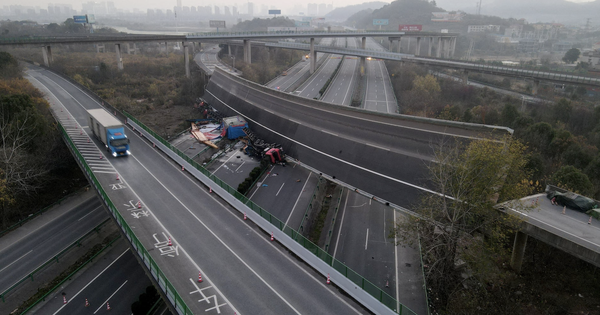 Southern China road collapse kills at least 19