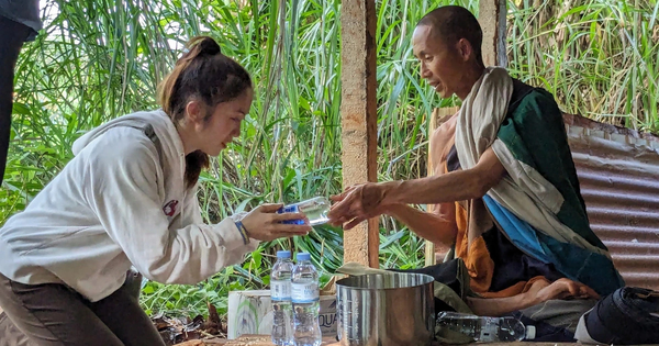 In Vietnam, Buddhist ‘phenomenon’ Thich Minh Tue says will halt alms ...